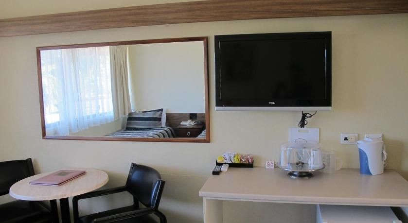 Fox Glenn Motor Inn:Home